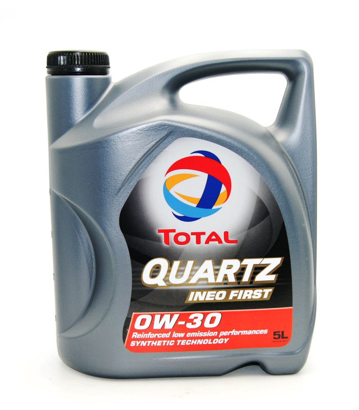 Total Quartz Ineo First 0W30 5L eficiencia motor